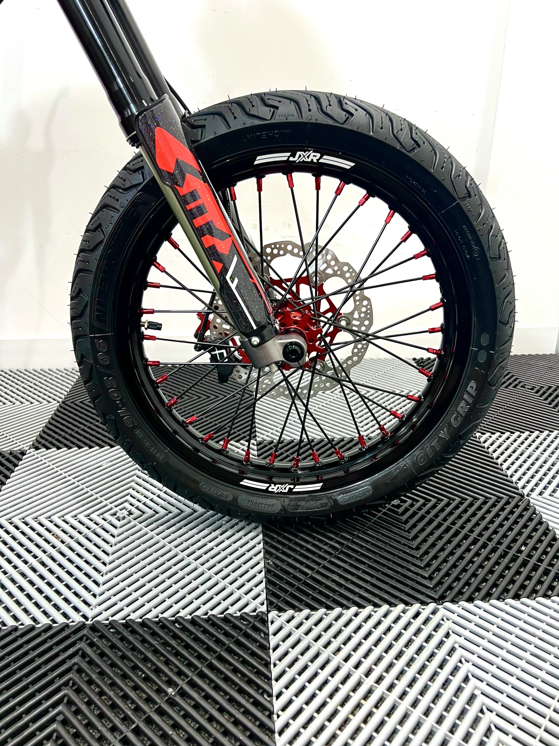 WIN 100 TICKETS TO THE 72V SURRON COMPETITION DRAW NO 1 – Xtreme ...