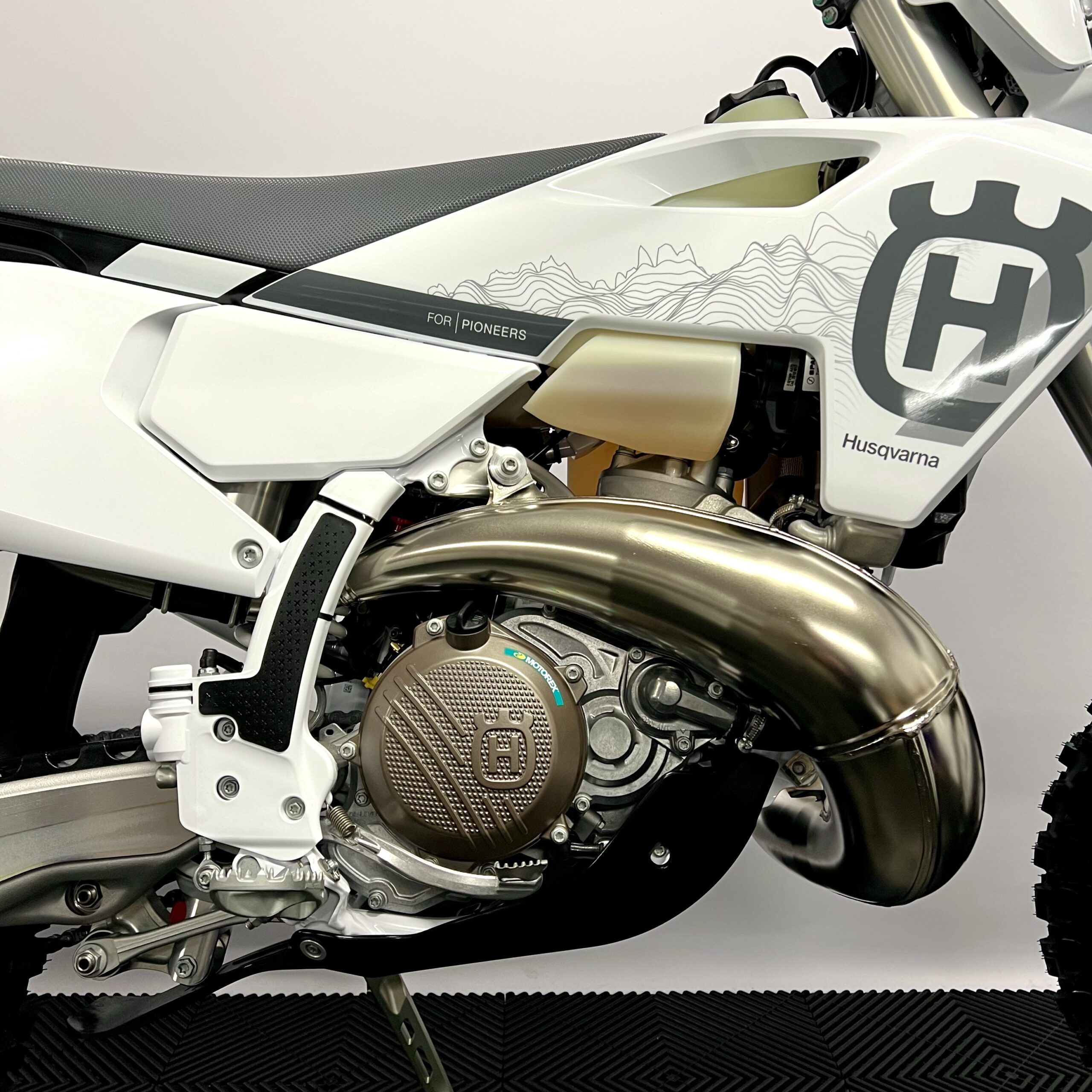 WIN THIS 2025 HUSQVARNA TE 300 PRO – Xtreme Competitions